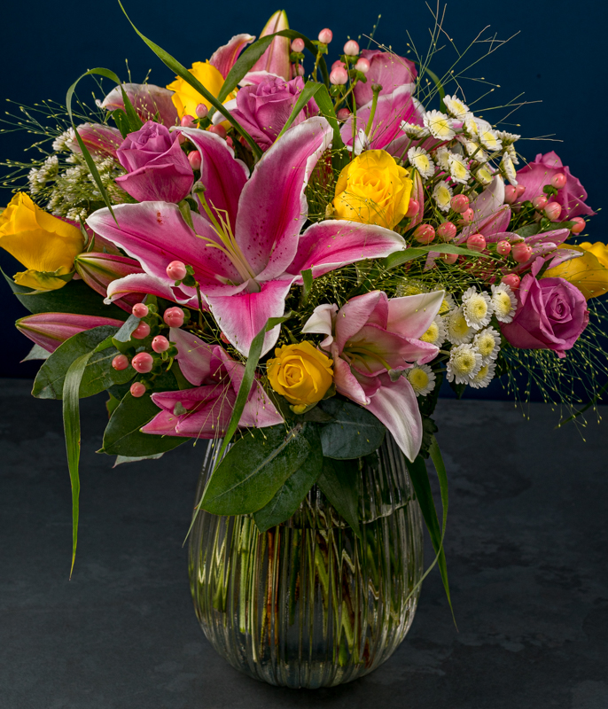 Summer Lily Meadow | Eflorist.co.uk