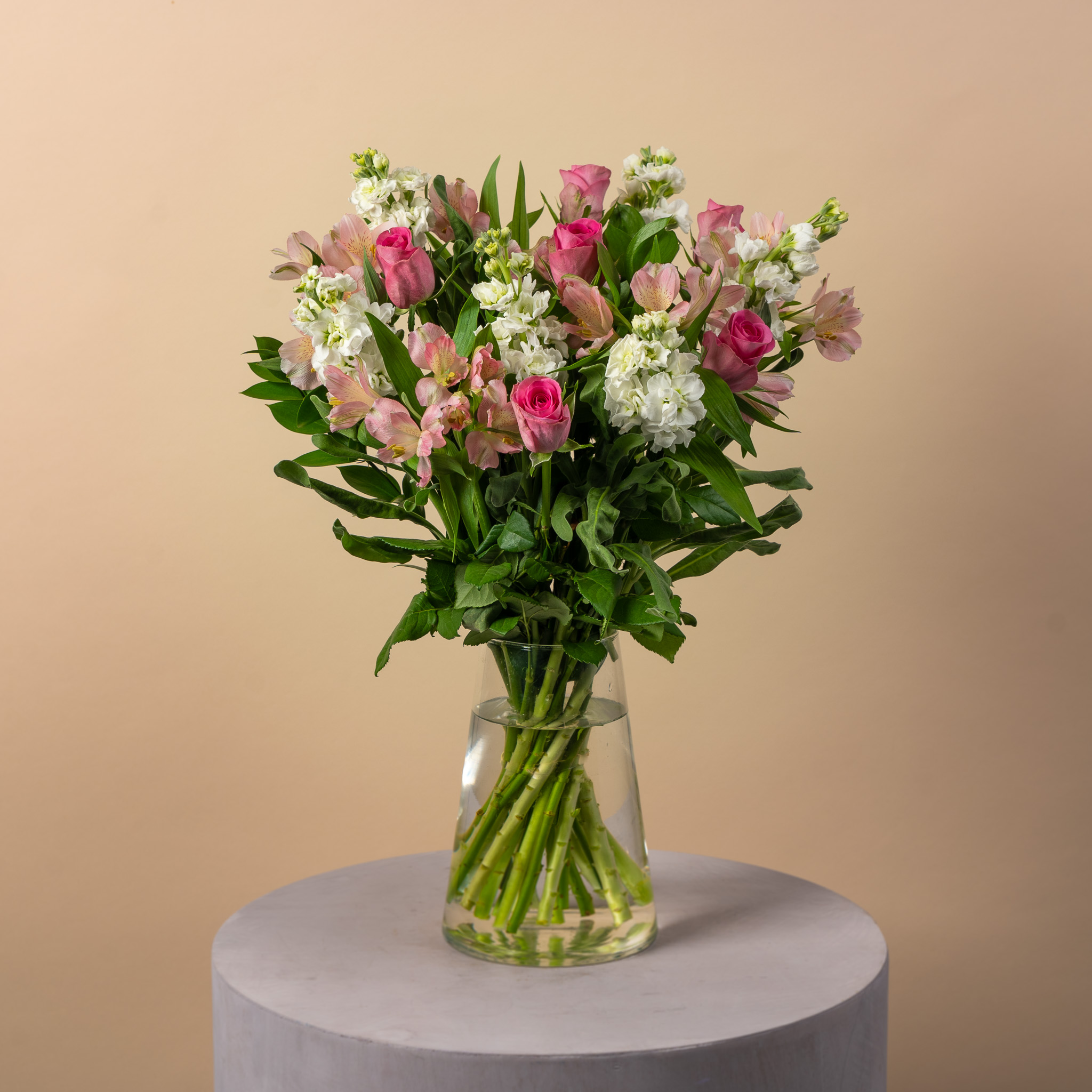 Sweet Love | Valentine's Day Flowers | Serenata Flowers