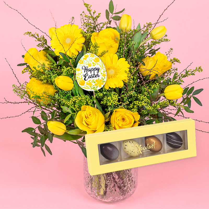 Gul buket med roser og tulipaner & chokolade | Euroflorist